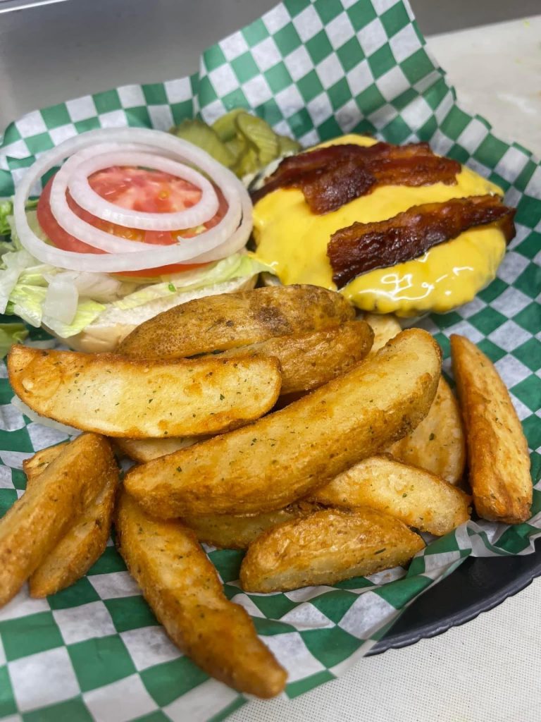 Amenities - The Patch Lodge